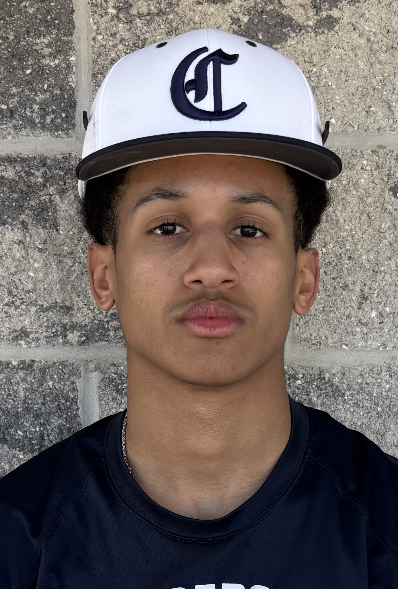 Aaron Vasquez – THE SPORTS PAGE