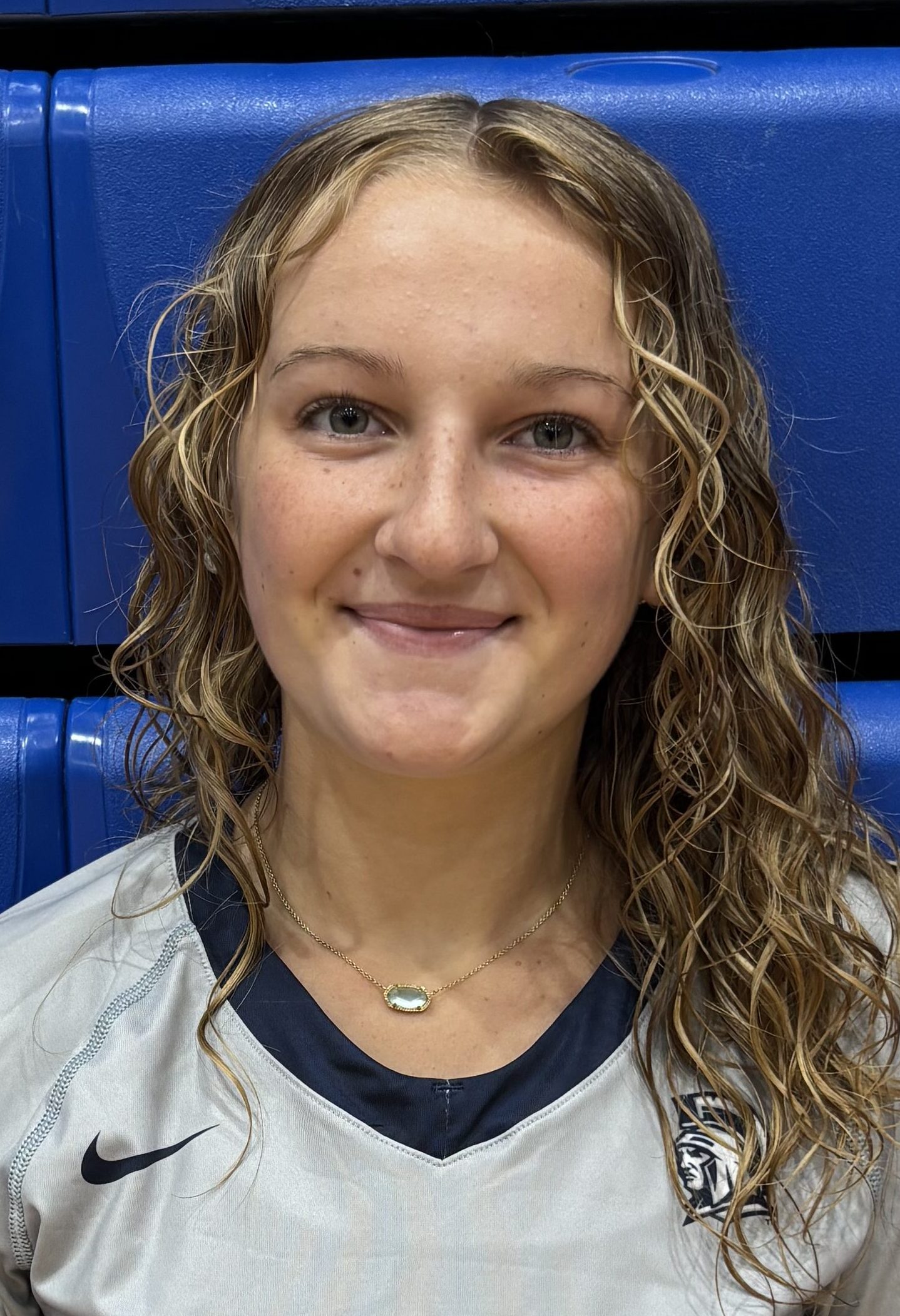 Lizzy Porter – THE SPORTS PAGE